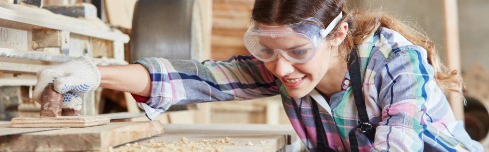 Artisan Contractors | Omega Insurance Solutions